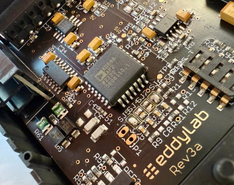 Abb. 2: Beispiel LVDT-Elektronik mit Verwendung des AD698